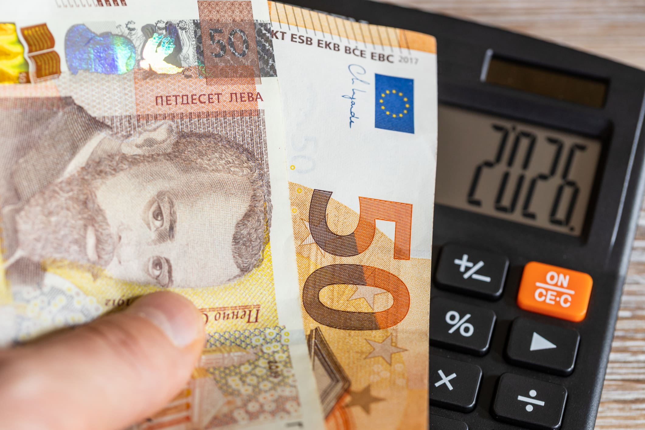 Mit tehetsz, ha van még nálad bolgár leva vagy más régi valuta? - money.hu